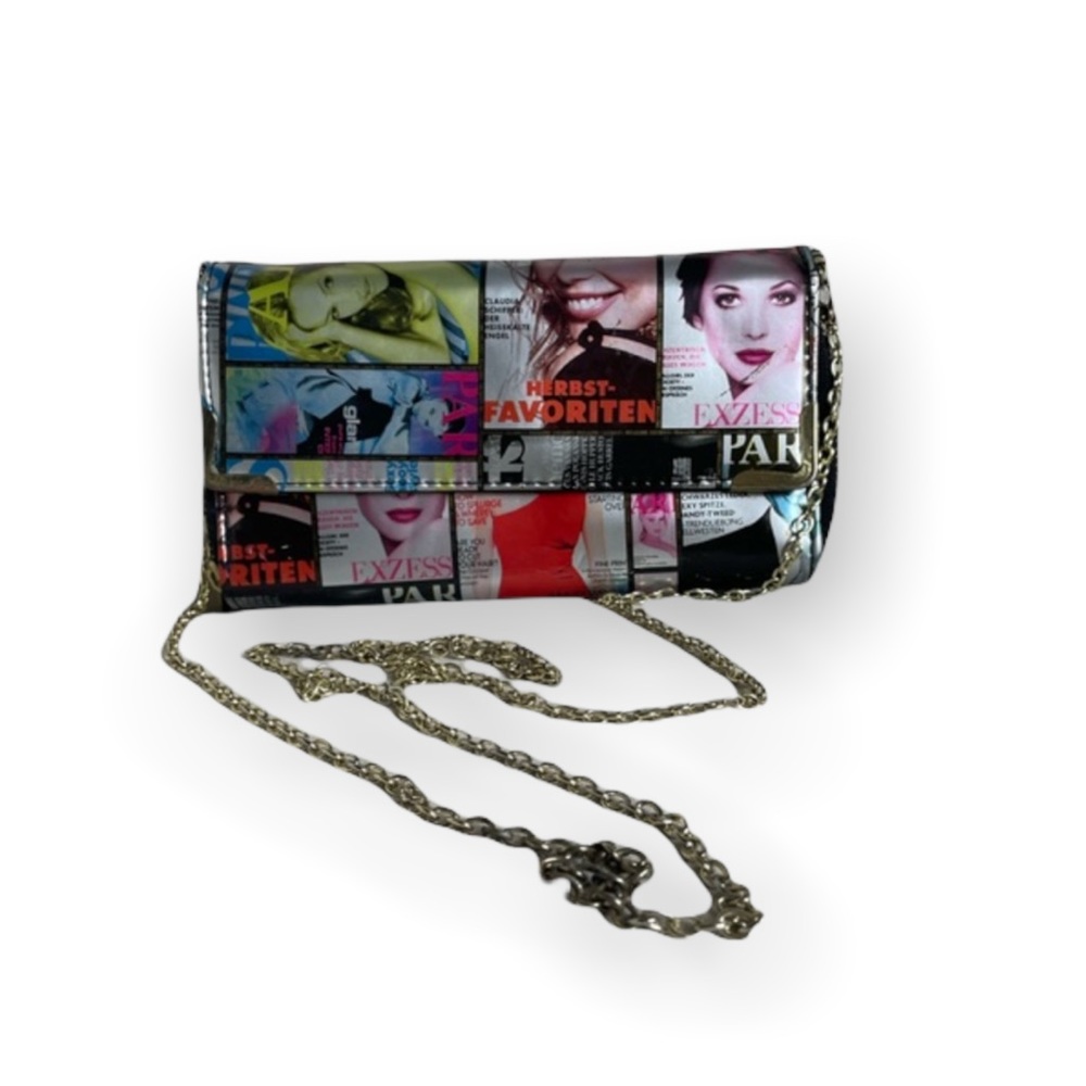 Vogue Magazine Cover Print Wallet Style Purse Shoulde… - Gem